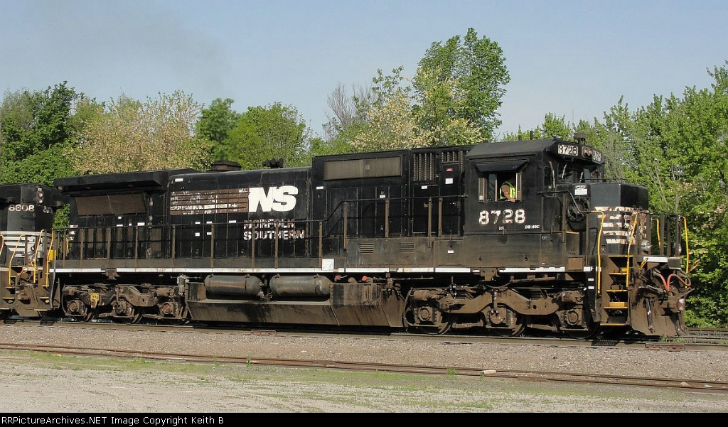 NS 8728